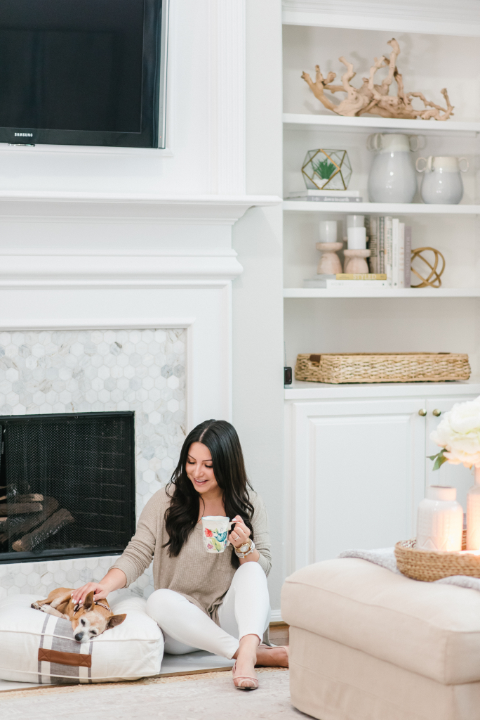 Living Room Tour | LuxMommy | Houston Fashion, Beauty and Lifestyle Blogger